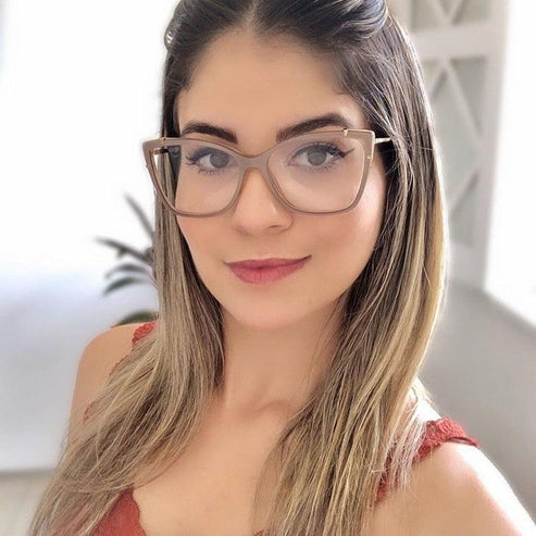 Open media 4 in modal